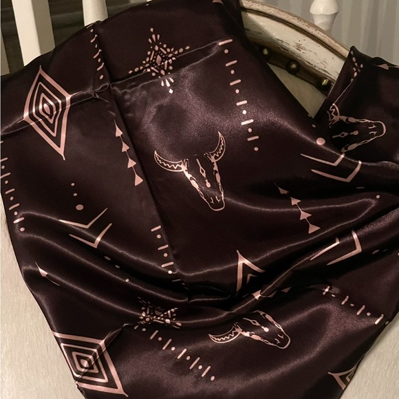 Rowdy Crowd Clothing | Accessories | Rowdy Crowd Western Wild Rag ...